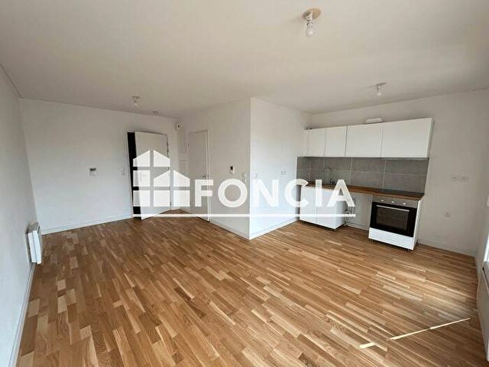 Appartement à louer - Saint Sauveur, Arras - 1 pièce