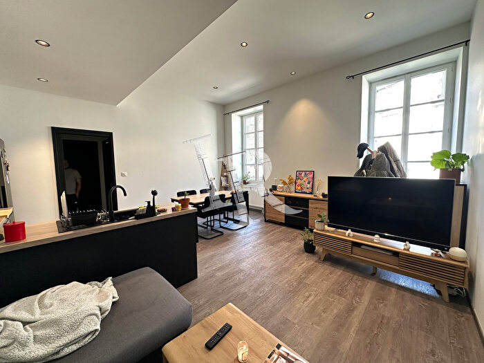 Appartement à louer - Le Puy-en-Velay, Centre-ville - 2 pièces - 1 chambre