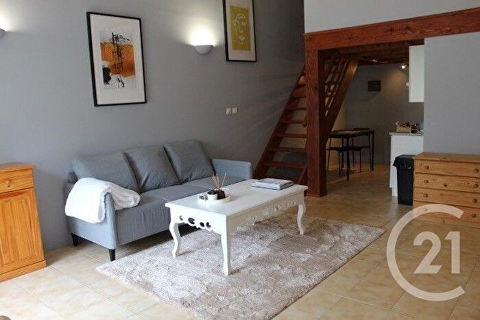 Maison 2 pièces à Roujan, à louer