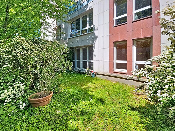 Appartement 3 pièces à vendre - Noisy-le-Grand, Centre-ville