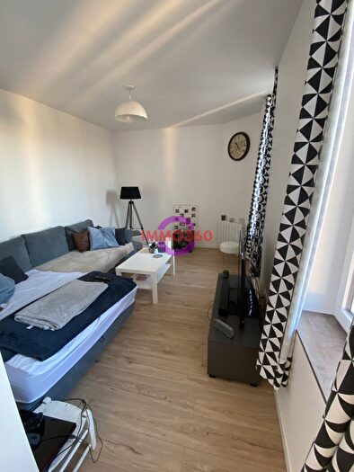 Appartement à louer - Bessé-sur-Braye - 4 pièces - 3 chambres