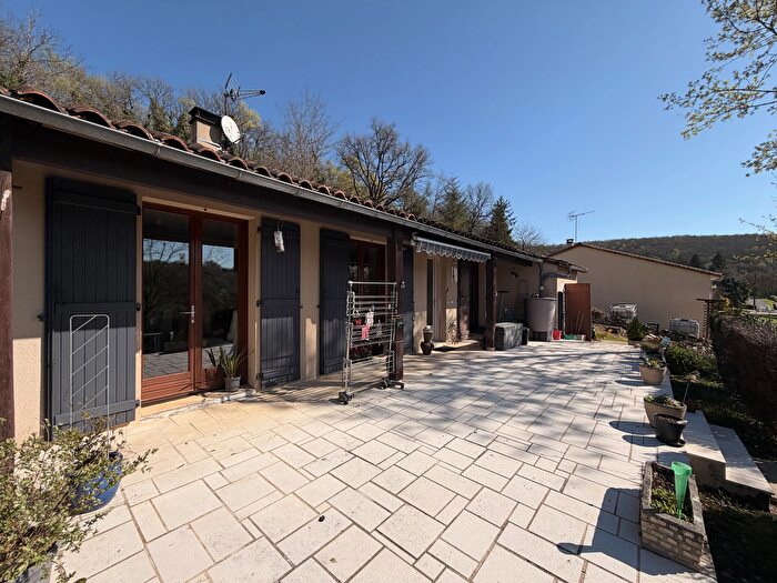 Maison à vendre - Nanteuil-en-Vallée - 4 pièces - 2 chambres