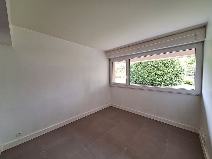 Appartement à louer - Poissy, La Bruyère, Fernand Lefèbvre - 1 pièce