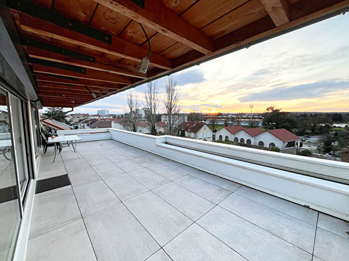 Vichy, Les Bartins, Jeanne d'Arc, Beauséjour - Appartement 5 pièces à vendre