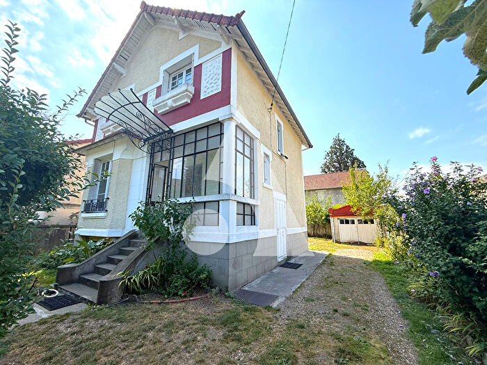 Maison à louer - Montlignon - 5 pièces - 3 chambres