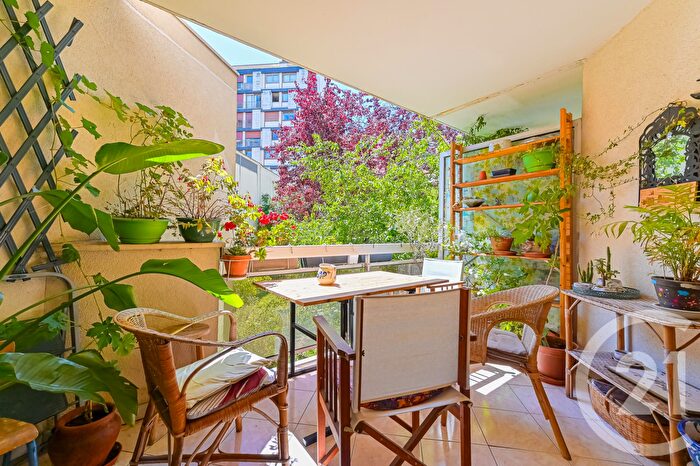 Paris 11ème, Léon-Blum, Folie-Regnault : Appartement 3 pièces à vendre