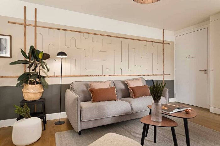 Appartement à louer - Parc dOrléans, Neuilly-sur-Seine - 1 pièce