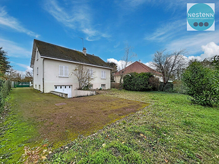 Maison à louer - Saint-Hilaire-Saint-Mesmin - 3 pièces - 2 chambres