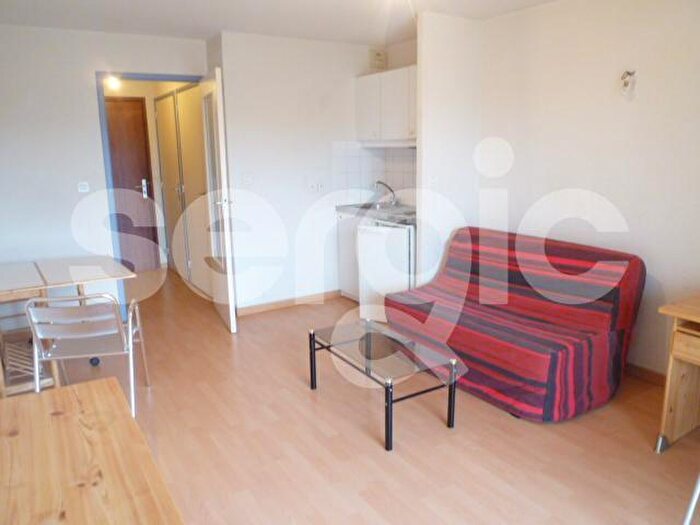 Appartement à louer - Olivet, Larry, Coin Rond, Lorette - 1 pièce