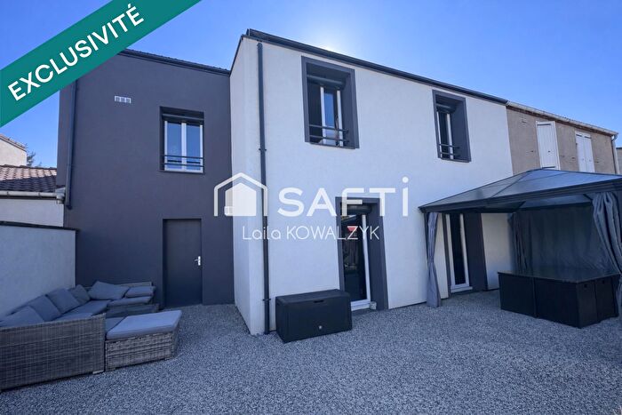 Maison à vendre - La Verpillière - 5 pièces - 4 chambres