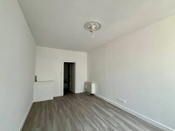 Maison à louer - Jarnac - 5 pièces - 3 chambres