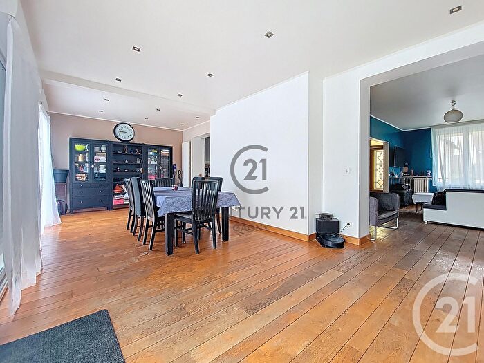 Maison à vendre - Gagny, Maison Blanche - 7 pièces - 4 chambres