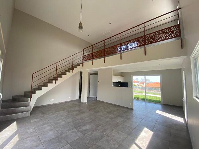 Maison 4 pièces à louer - Montbrison, Moingt
