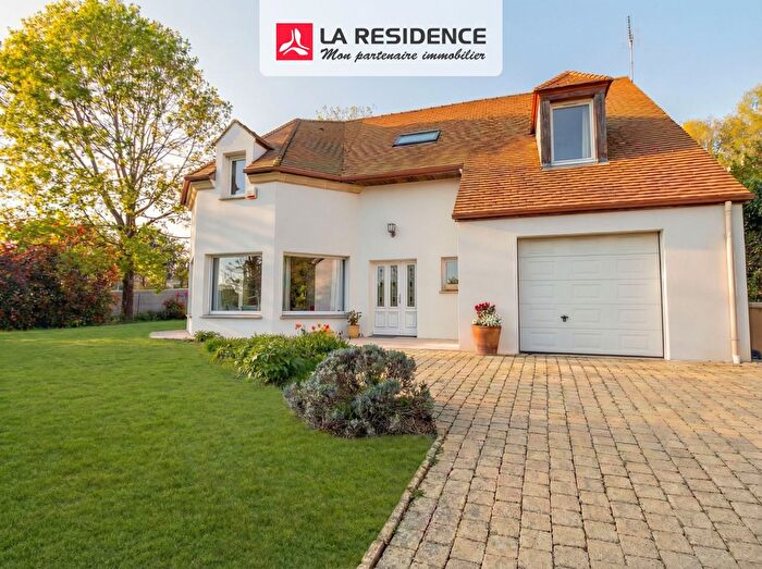 Maison 9 pièces à vendre - Vaux-sur-Seine