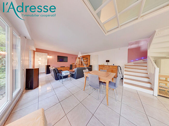 Appartement 5 pièces à vendre à Champs-sur-Marne, Le Luzard, Picasso
