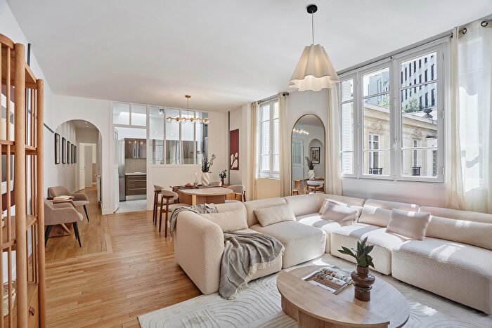 Appartement 3 pièces à louer à Paris 16ème, Chaillot