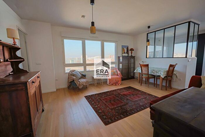 Appartement à louer - Ivry Port Centre, Ivry-sur-Seine - 3 pièces - 2 chambres