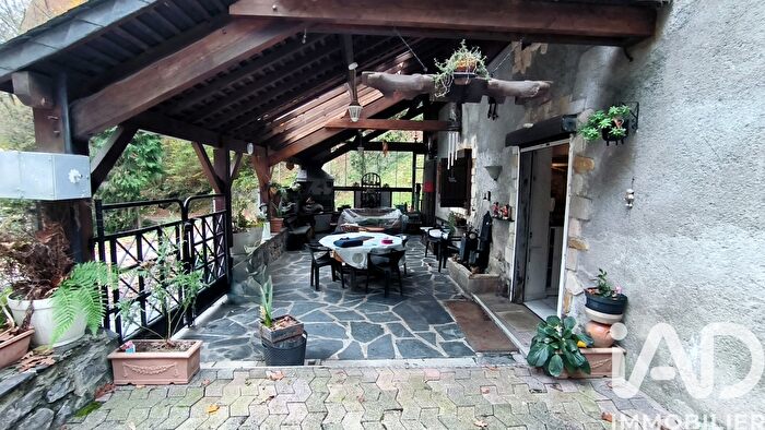 Maison à vendre - Bagnères-de-Bigorre - 5 pièces - 3 chambres