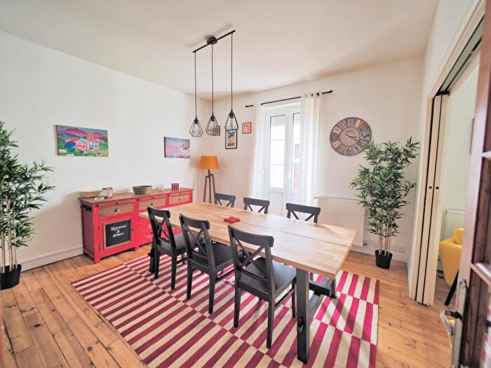 Appartement à vendre - Saint-Jean-de-Luz, Centre-ville - 3 pièces - 2 chambres