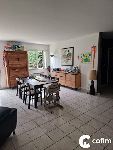 Maison 4 pièces à louer à Lons