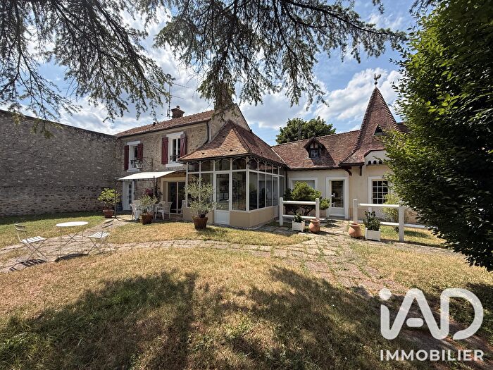 Maison 6 pièces à vendre - Bois-le-Roi