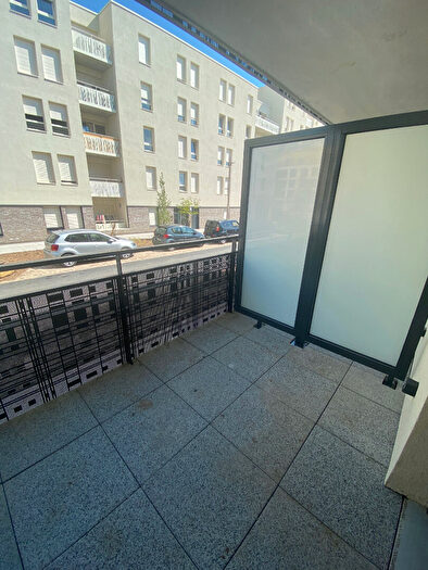 Appartement à louer - Montigny-lès-Metz, Colin, Reymond, Saint-Privat, Frescaty, Lizé - 2 pièces - 1 chambre