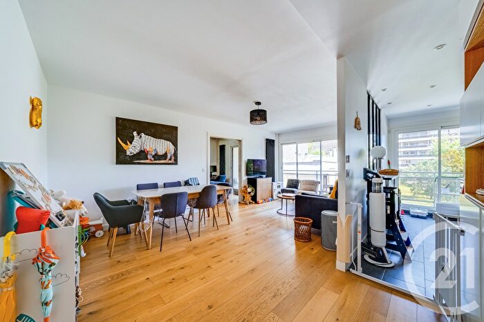 Paris 15ème, Violet, Commerce : Appartement 3 pièces à vendre