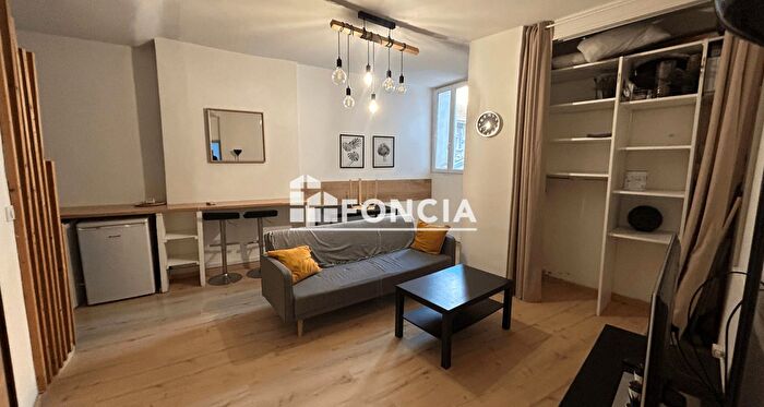 Appartement à vendre - Avignon, Palais des Papes, Zone Piétonne - 2 pièces - 1 chambre