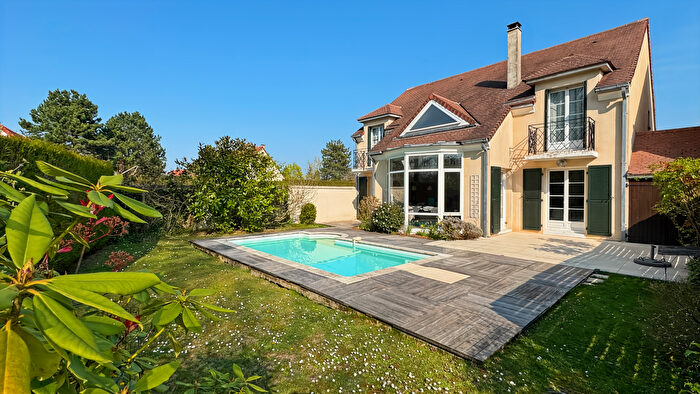 Maison à vendre - Feucherolles - 7 pièces - 5 chambres