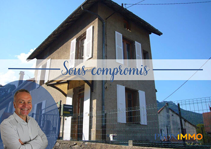 Maison 4 pièces à vendre - Saint-Laurent-du-Pont