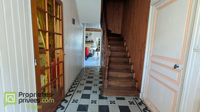 Maison à vendre - Hommes - 5 pièces - 4 chambres