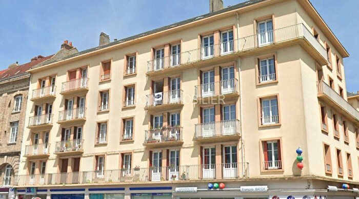 Appartement à louer - Centre Ville, Dieppe - 3 pièces - 2 chambres