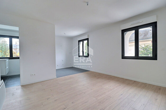 Appartement 3 pièces à vendre - Étampes, Centre-Ville