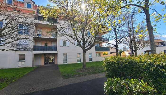 Appartement 3 pièces à Village Doumer, Carrières-sur-Seine, à louer