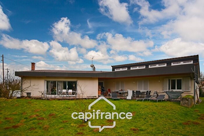 Maison 5 pièces à vendre à Bletterans