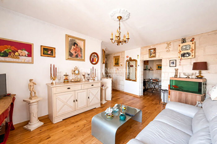 Beaucaire, Centre-ville : Appartement 2 pièces à vendre