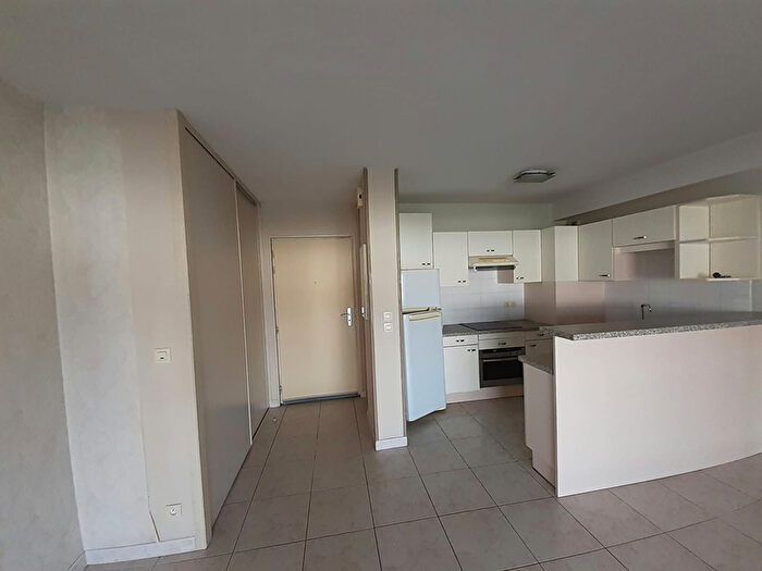 Appartement 2 pièces à Dax, Centre-ville, Saint-Vincent, à vendre