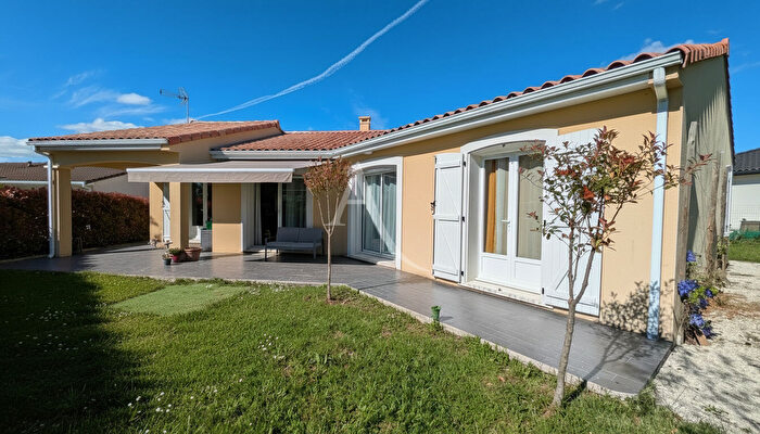 Maison à vendre - Pradère-les-Bourguets - 5 pièces - 3 chambres