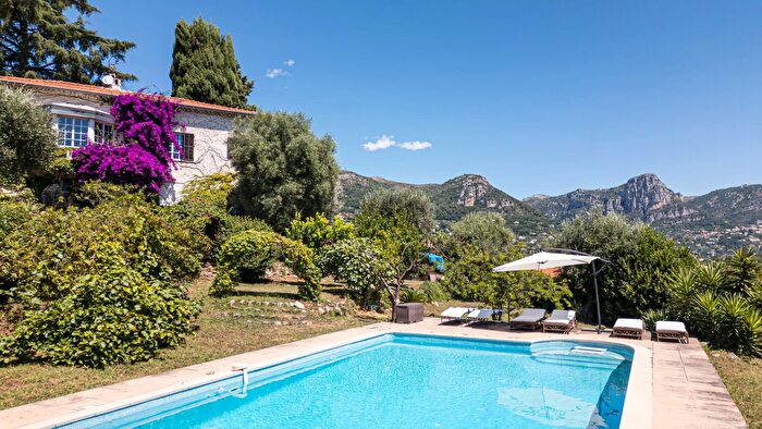 Maison à vendre - Vence, Saint-Martin, Lubiane, Le Suve - 7 pièces - 4 chambres