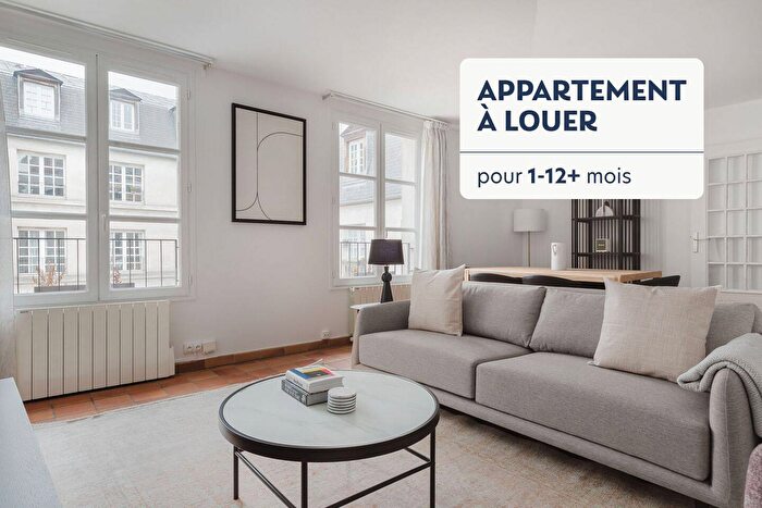 Appartement à louer - Sainte Avoie, Paris ème arrondissement - 4 pièces - 3 chambres
