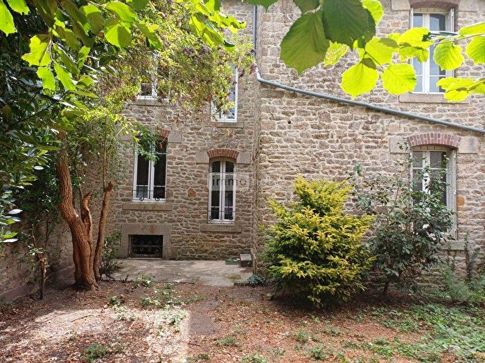 Maison 6 pièces à vendre à Dinan