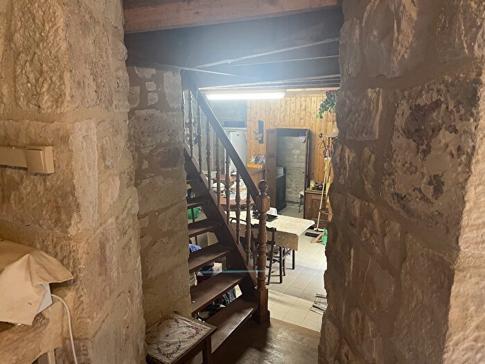 Maison à vendre - Saint-Robert - 3 pièces - 2 chambres