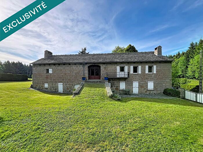 Saint-Jeures - Maison 5 pièces à vendre