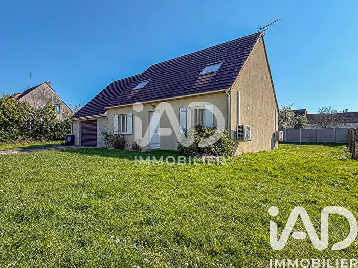 Maison 5 pièces à Beautheil, à vendre