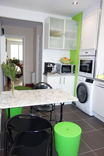 Maisons à vendre et appartements à louer - 1