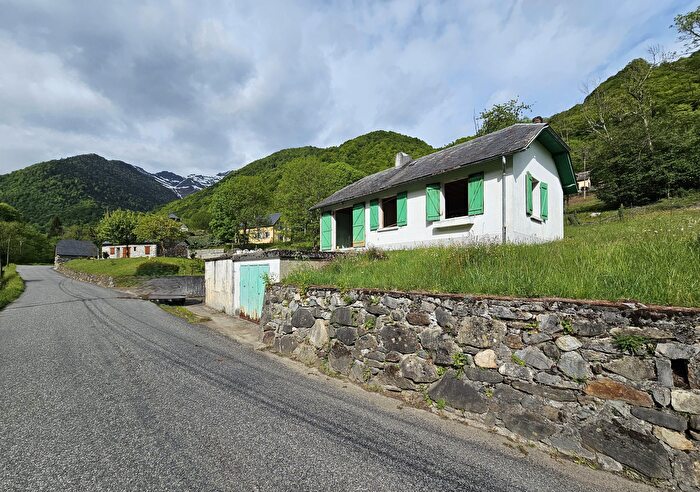 Maison 1 pièce à Bagnères-de-Bigorre, à vendre