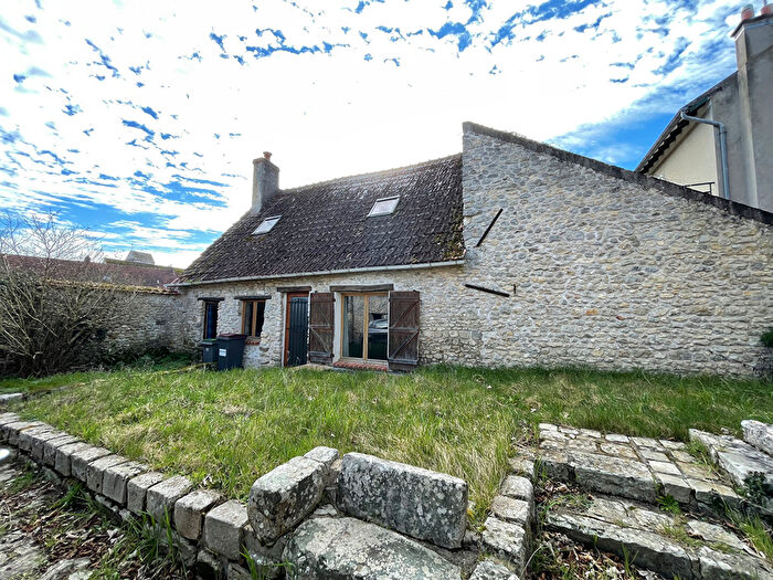 Maison 6 pièces à Saclas, à vendre