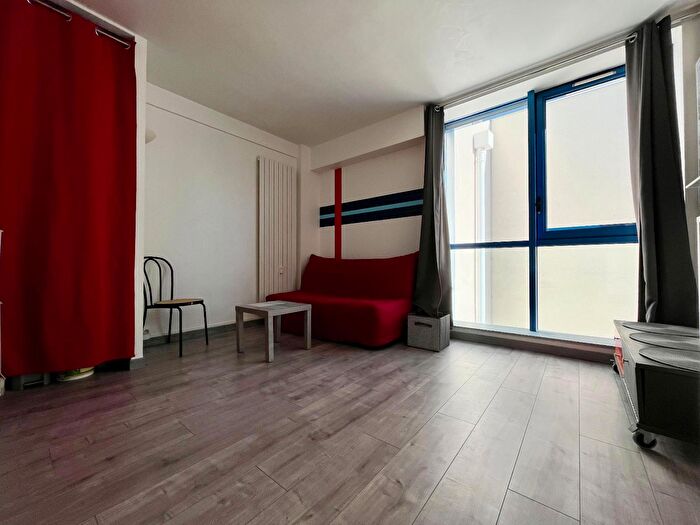 Appartement 1 pièce à Nantes, Hauts-Pavés, Saint-Pasquier, Saint-Félix, Université, à louer