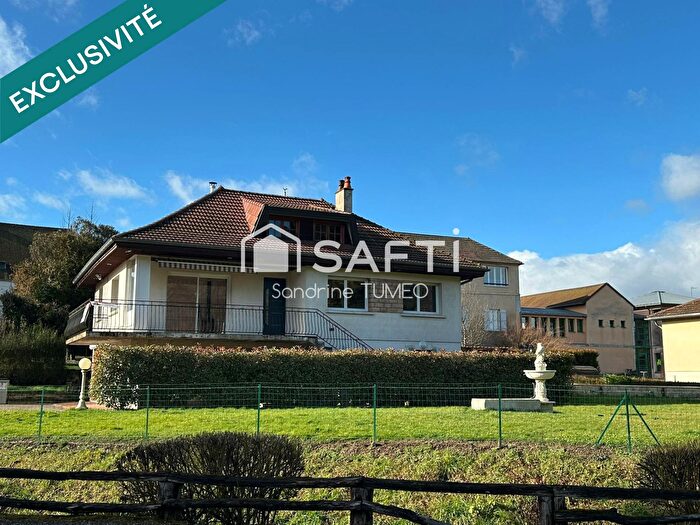 Maison à vendre - Mont-sous-Vaudrey - 7 pièces - 4 chambres