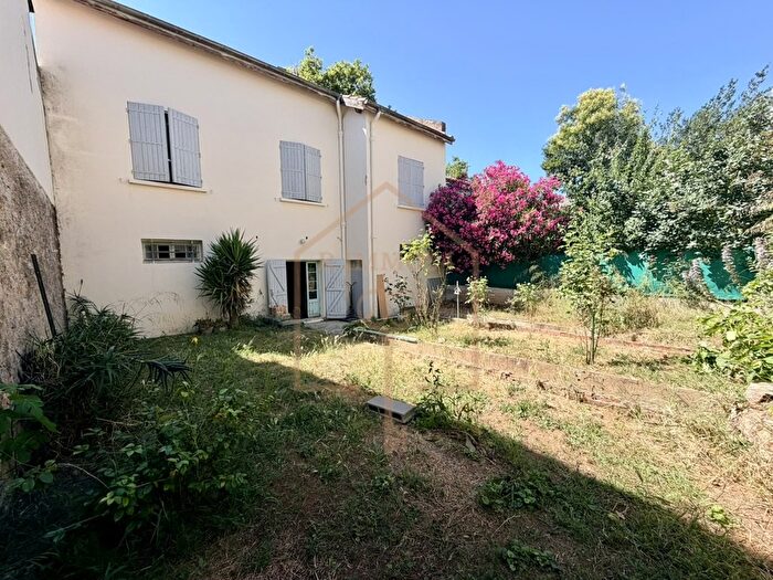 Maison 4 pièces à Béziers, Champ de Mars, à vendre